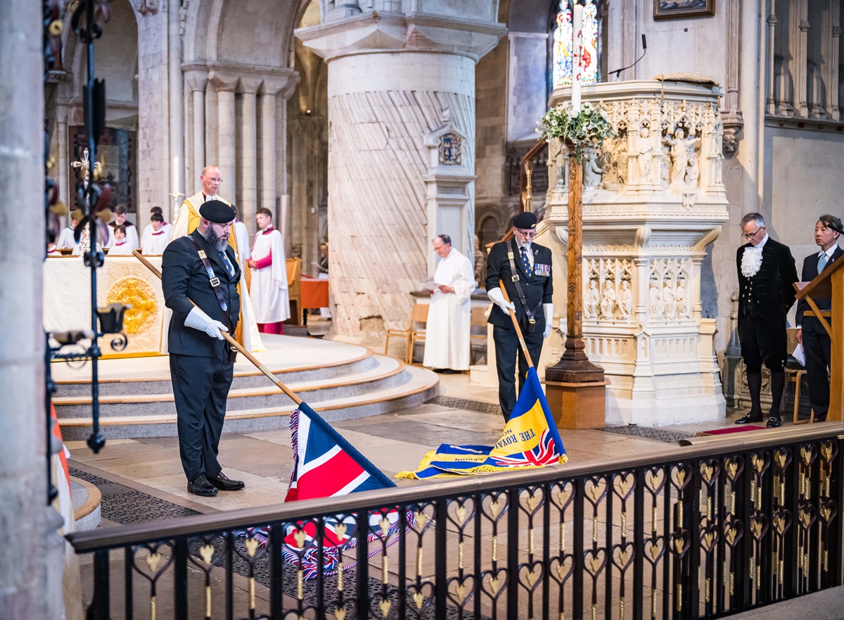 Special service commemorates VE Day at Norwich Cathedral - Diocese of ...