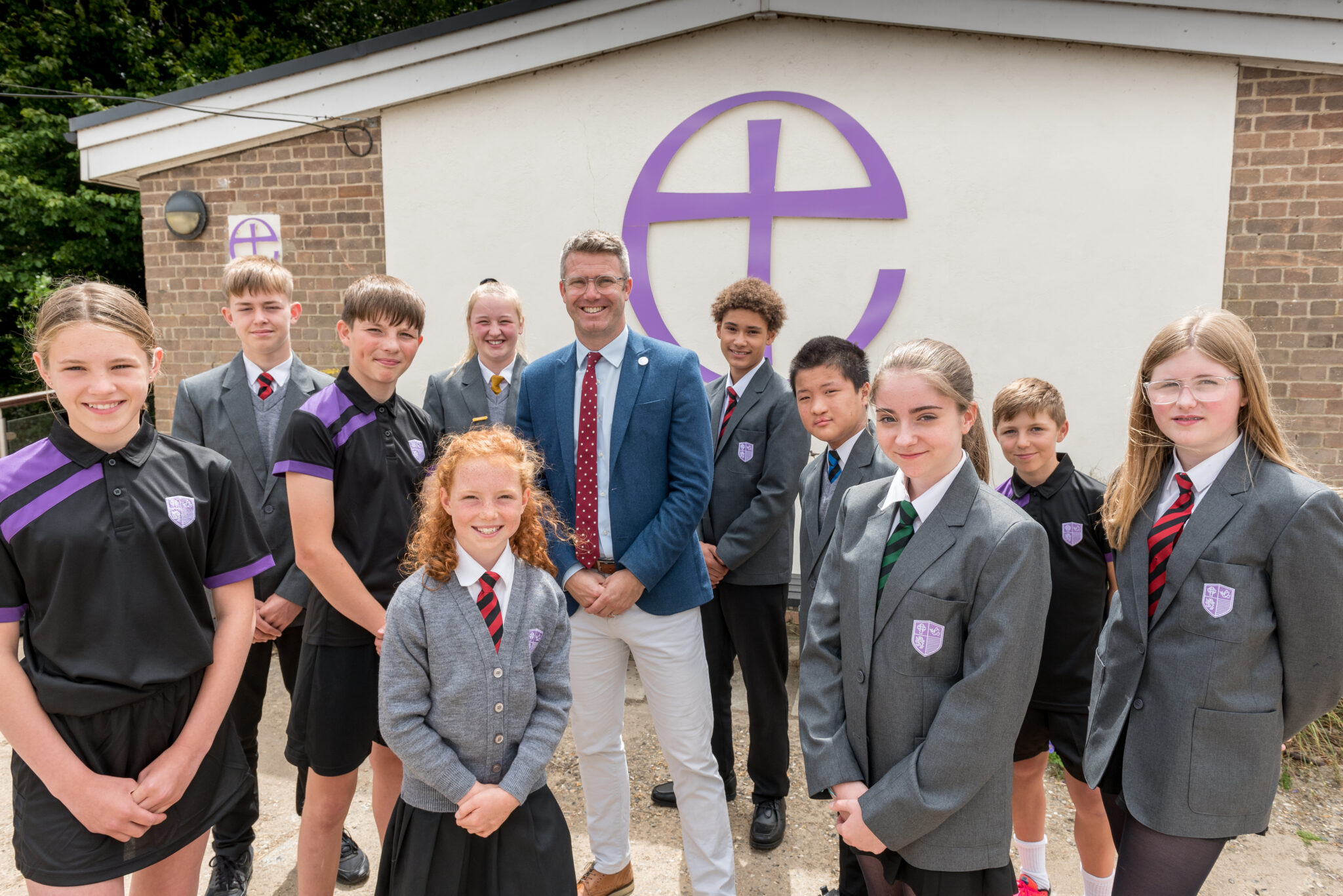 Bishop of Thetford commends Harleston Sancroft Academy Ofsted success ...